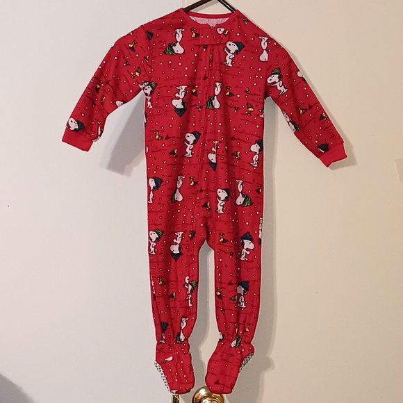 Pajamagram | One Pieces | Guc Officially Licensed Snoopy Woodstock Holiday Onesie Pjs Size 8 Mo ...